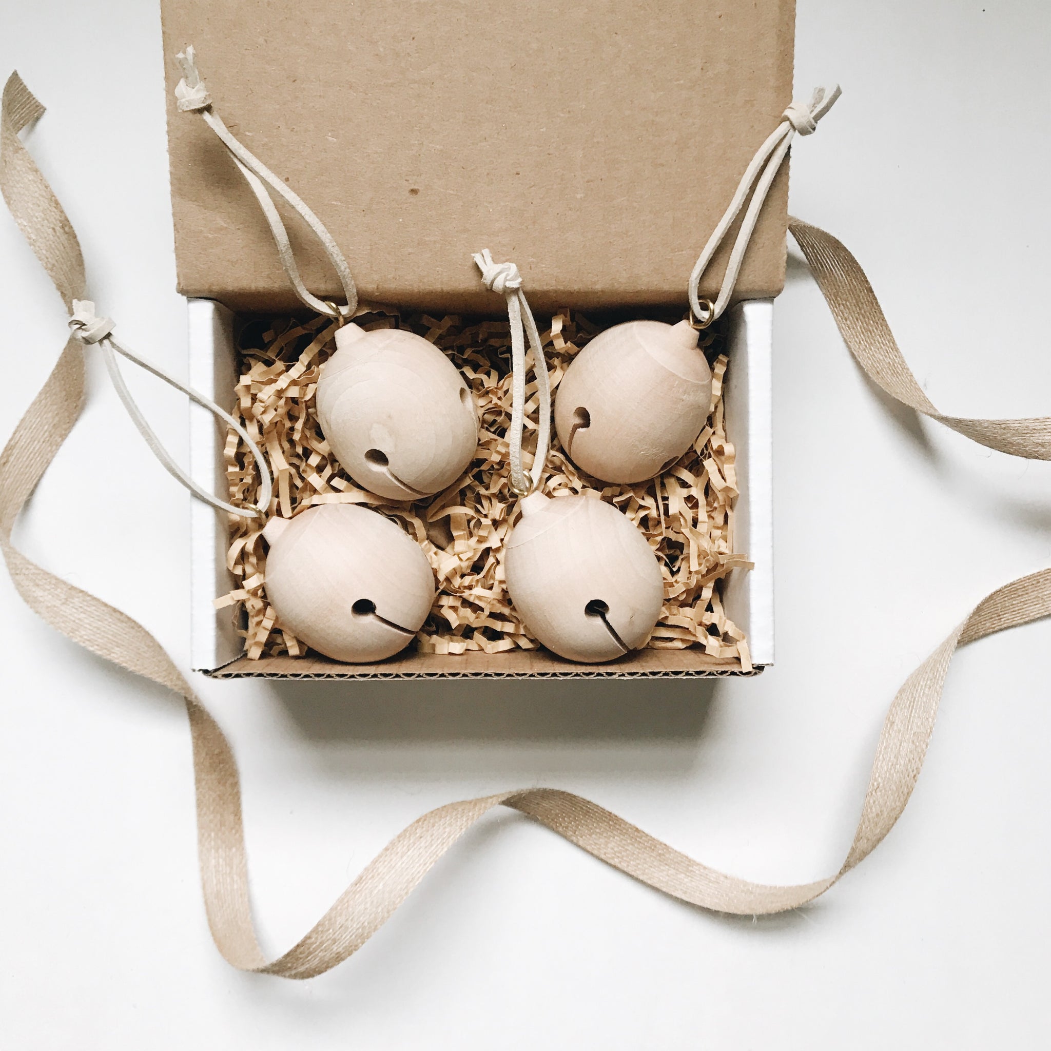 Wooden Jingle Bell Ornaments - A Single Bell– Andnest