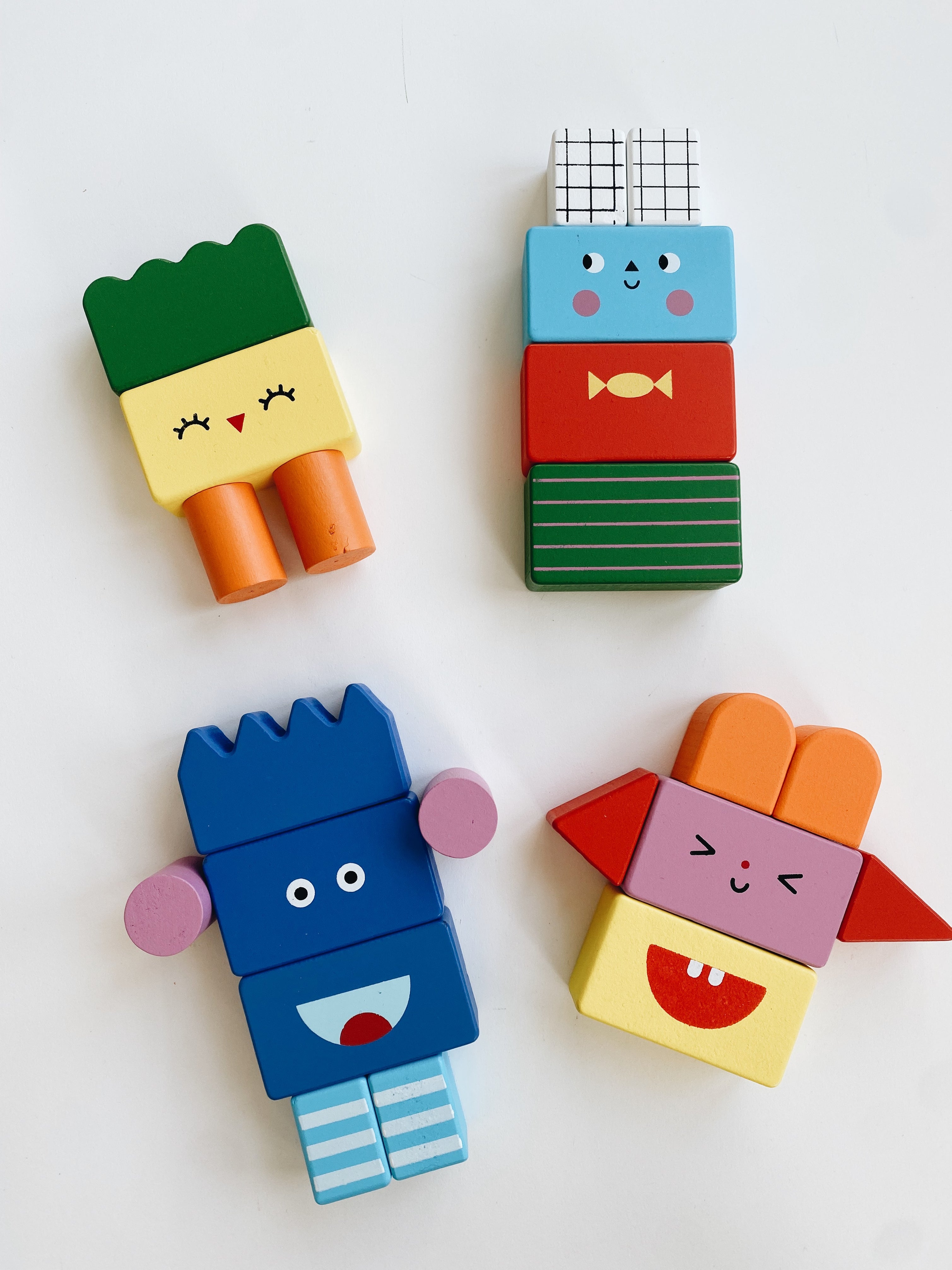 Stack and Mix Wooden Building Blocks– Andnest