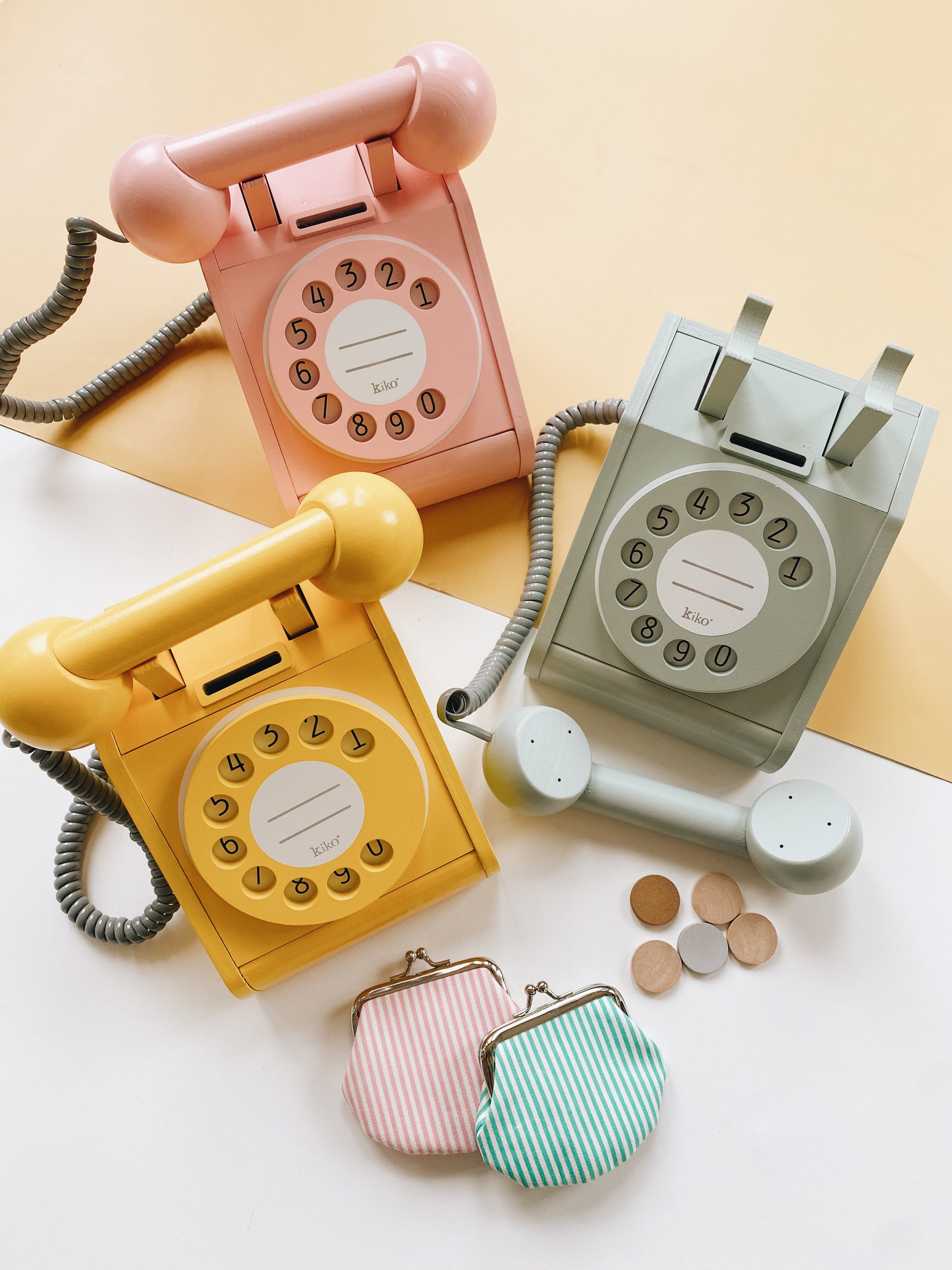Wooden Telephone Toy– Andnest