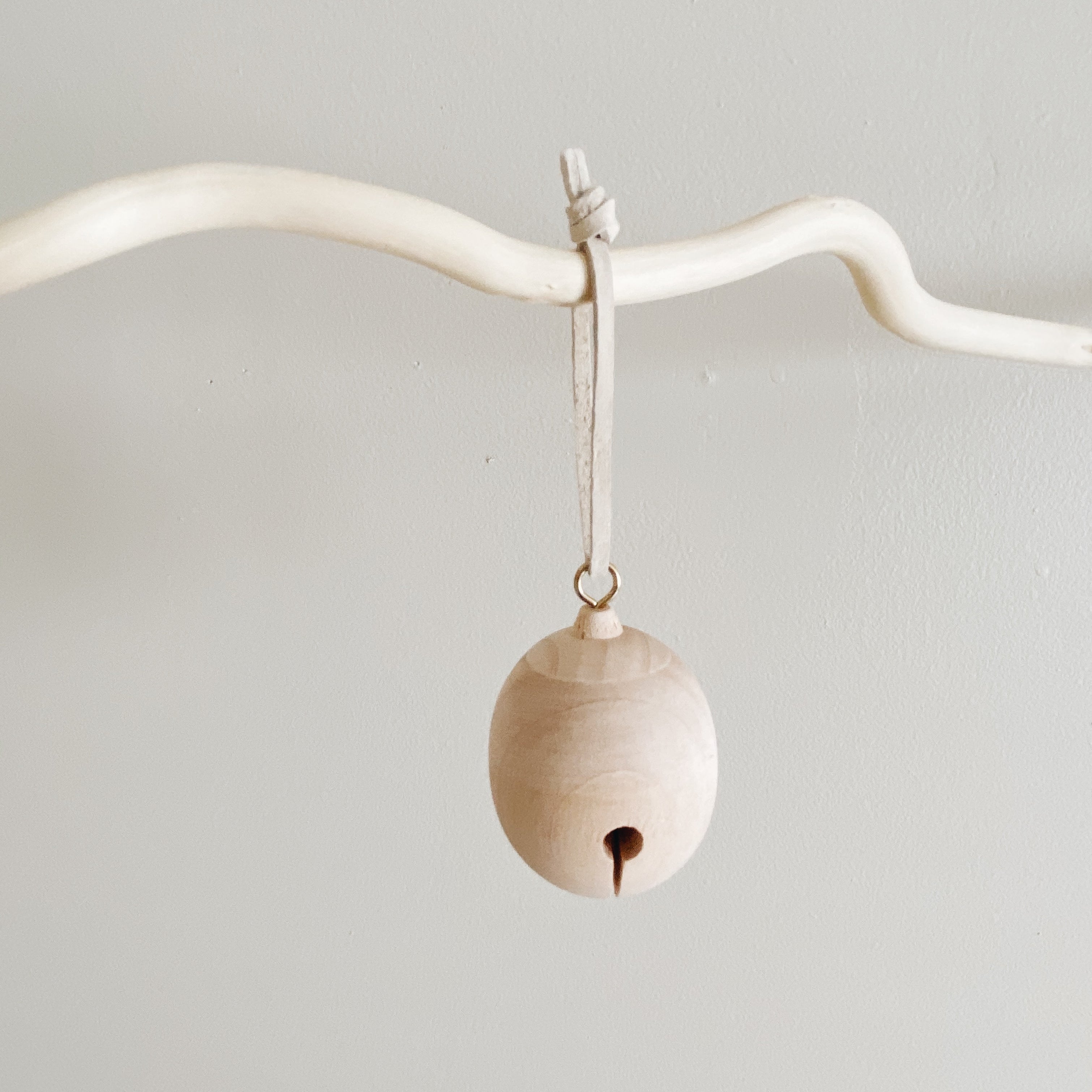 Wooden Jingle Bell Ornaments - A Single Bell– Andnest