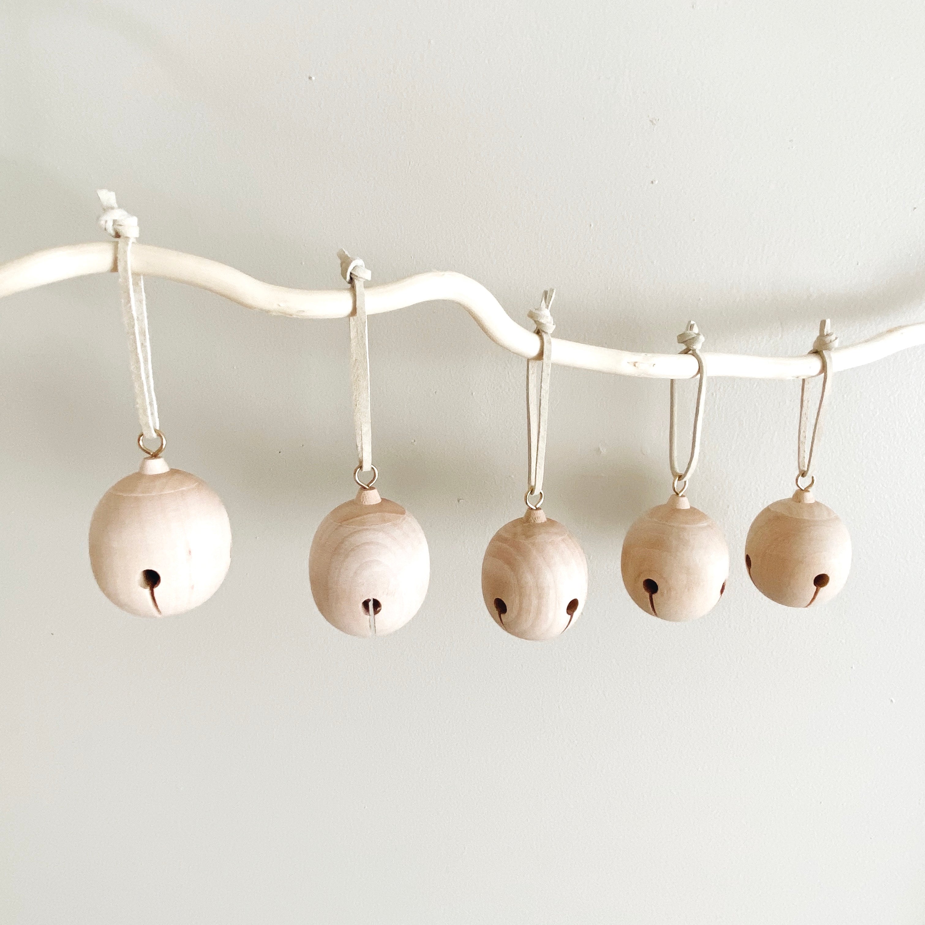 Wooden Jingle Bell Ornaments - A Single Bell– Andnest